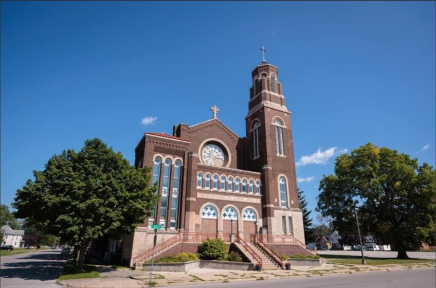 Endangered: Sacred Heart Catholic Church | Preservation Iowa